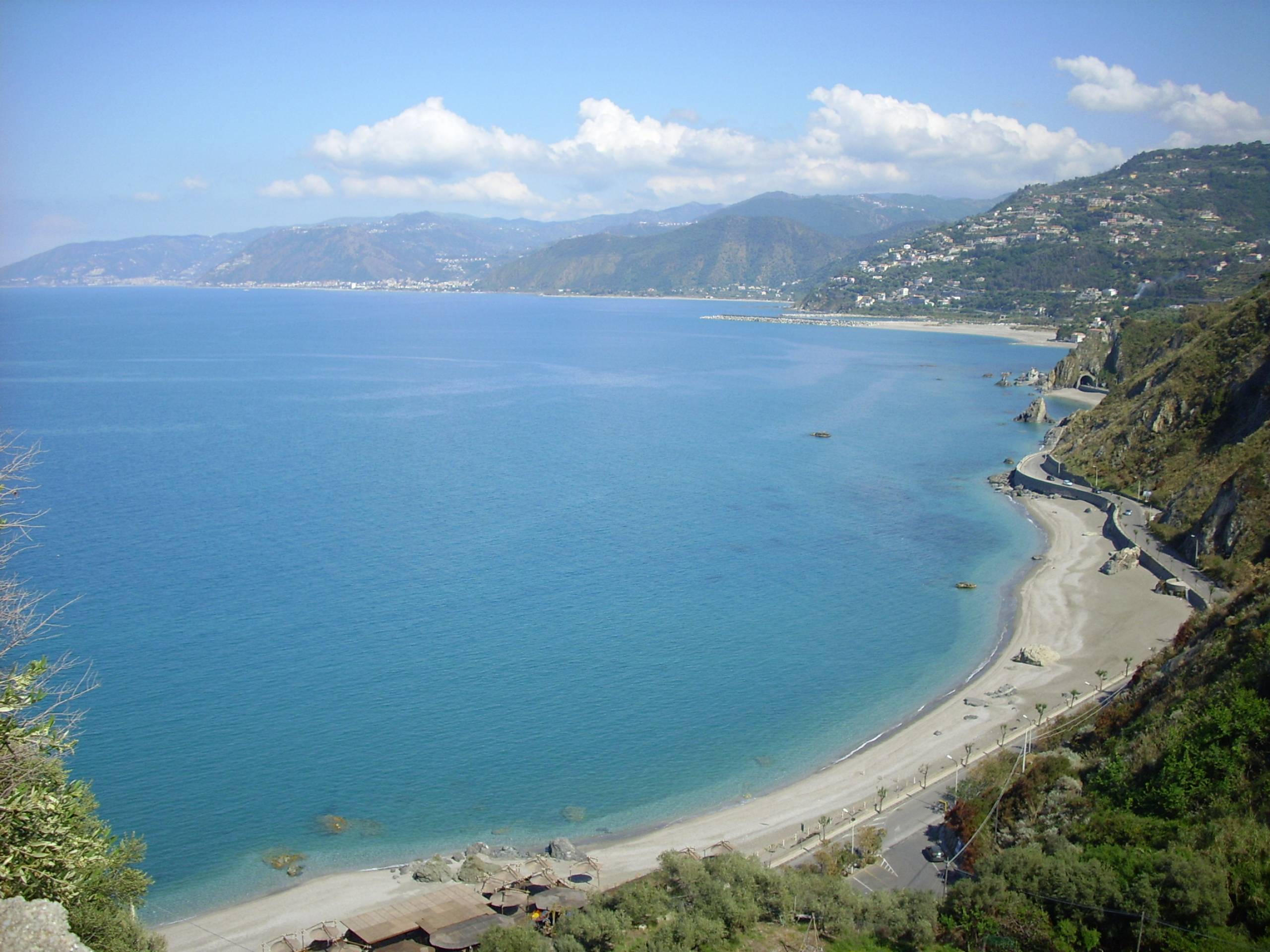 Dodaj opinie o miejscowości: Capo d Orlando » Wyspa Sycylia