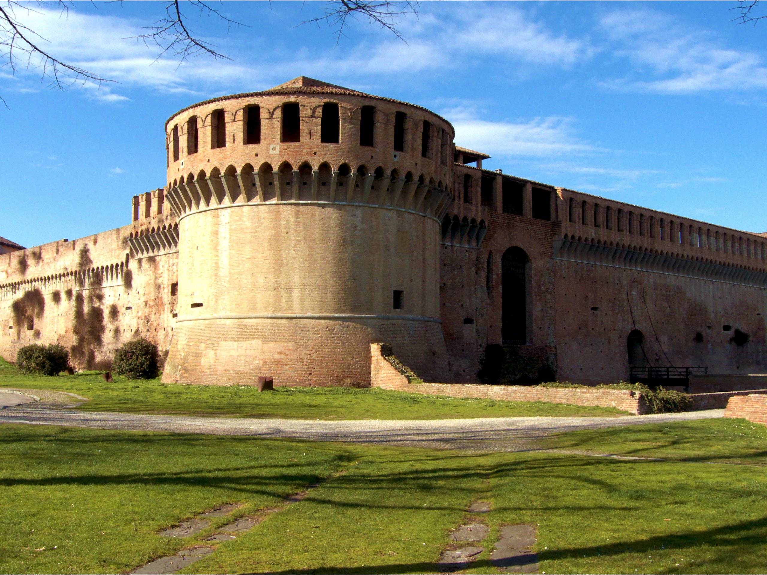 Imola, EMII, Włochy, największa baza ofert LAST MINUTE....