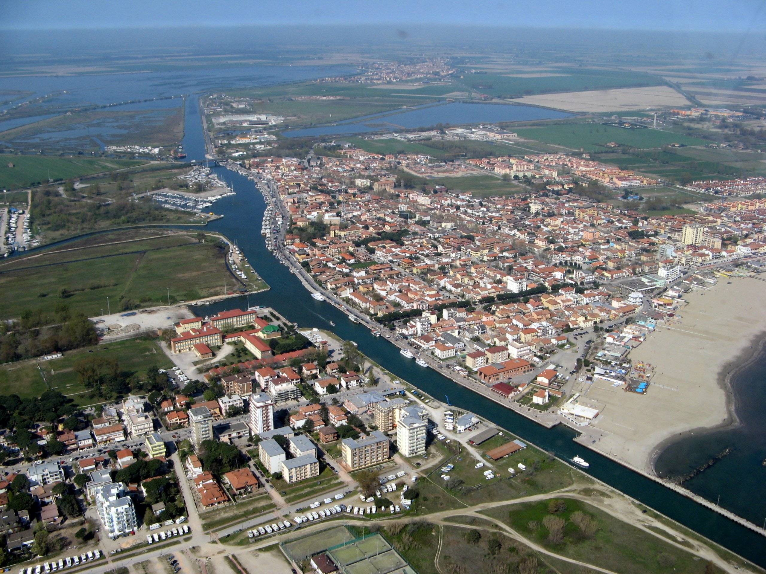 Porto Garibaldi, Riwiera Adriatycka, Włochy, największa baza...