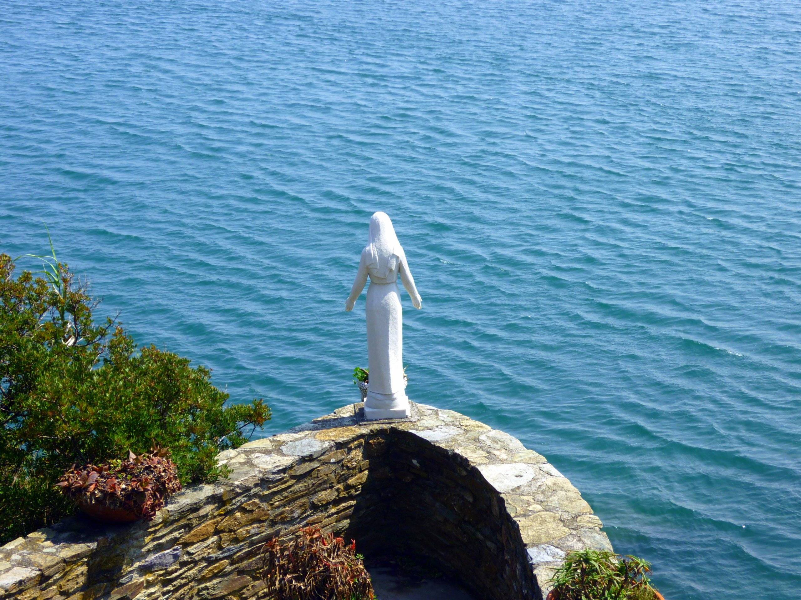 Luni Mare, Wybrzeże Liguryjskie, Włochy, największa baza ofert...