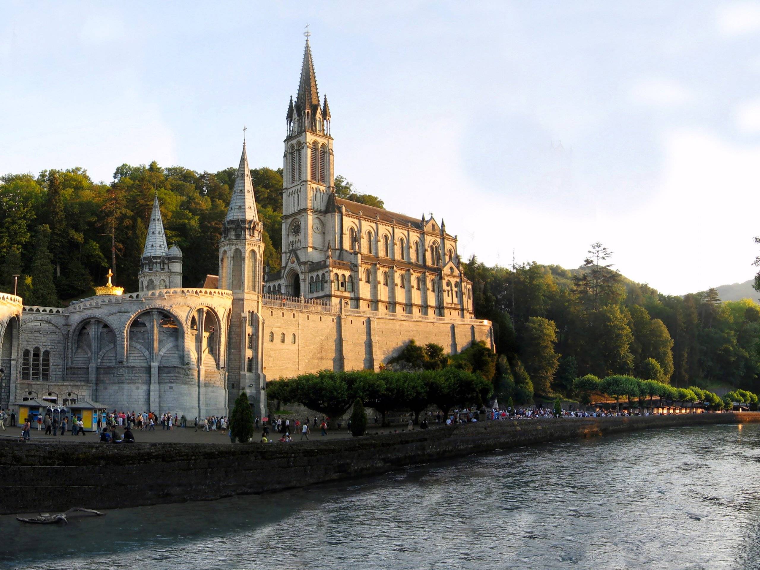 Lourdes, Midi Pyrenees, Francja, największa baza ofert LAST...
