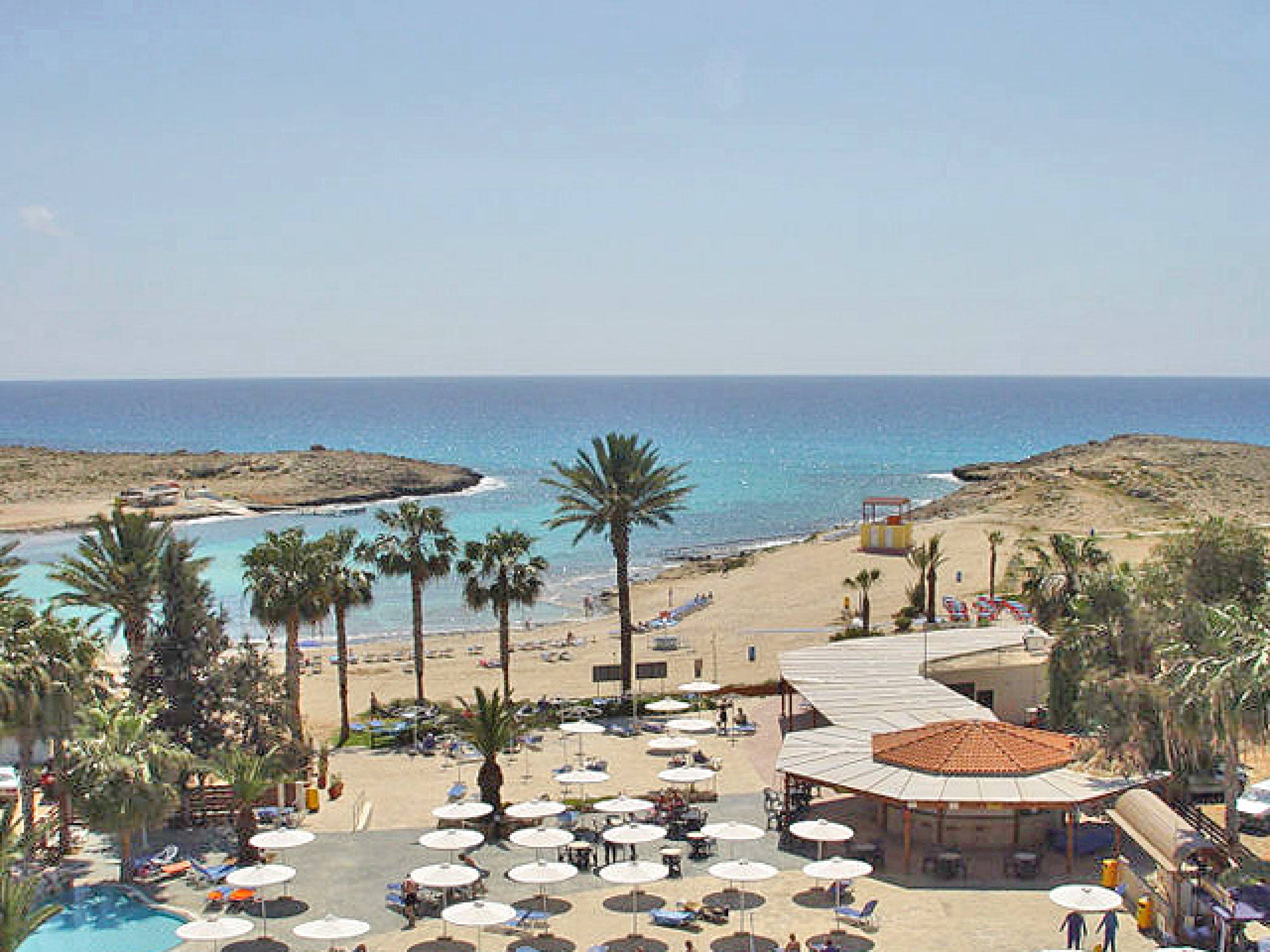 Cypr, największa baza ofert LAST MINUTE. Wycieczki last minute...