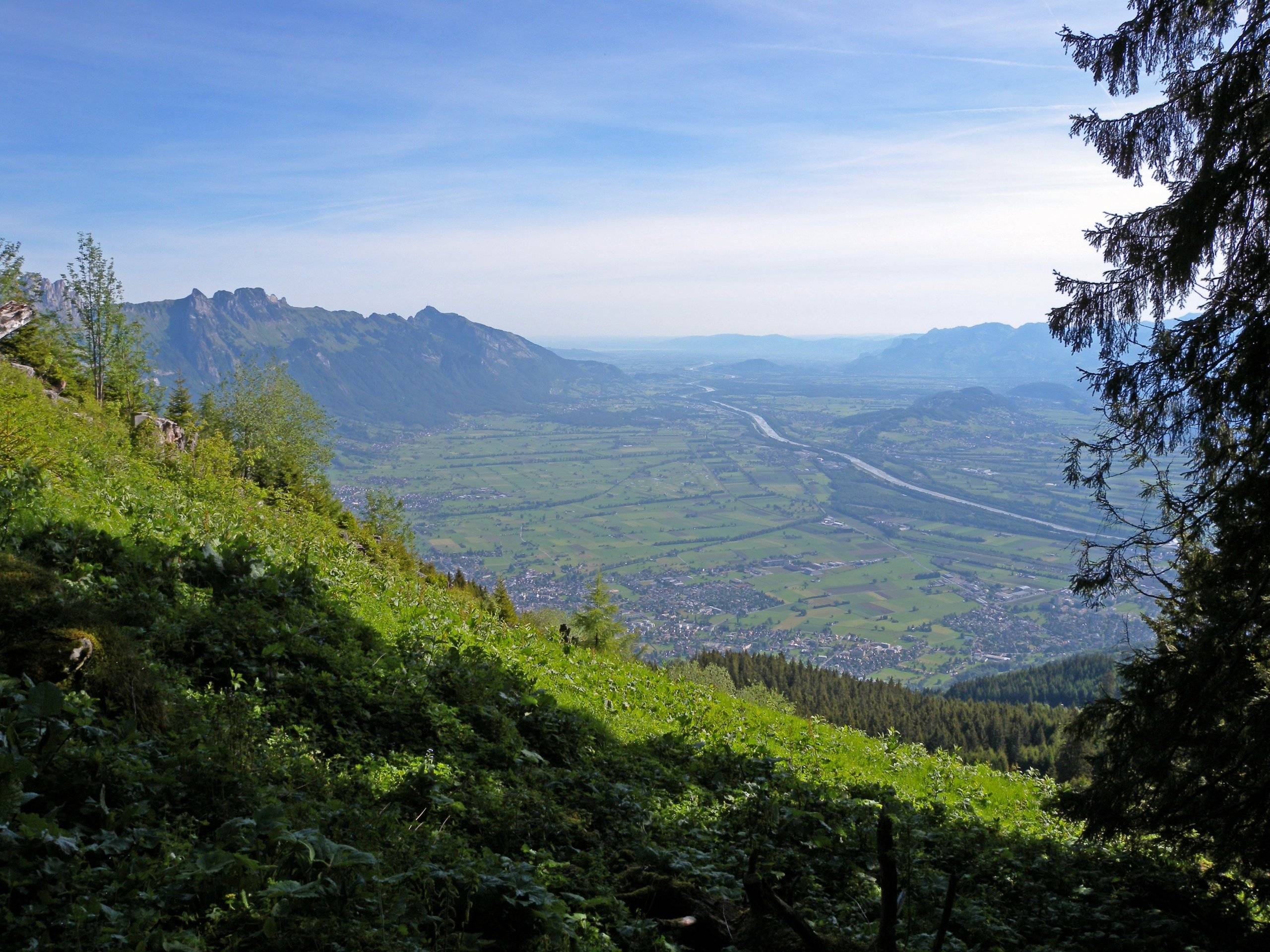 Triesenberg, Liechtenstein, największa baza ofert LAST MINUTE....